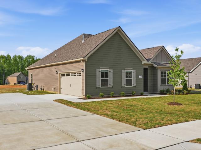 114 Riverchase Dr, Tullahoma, TN 37388 | MLS #3013 | Compass