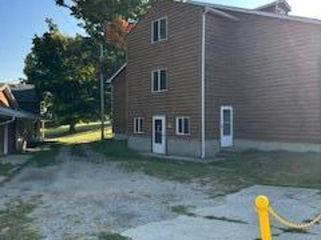114 W Union City Road