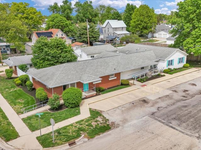 114 W Houghton Street