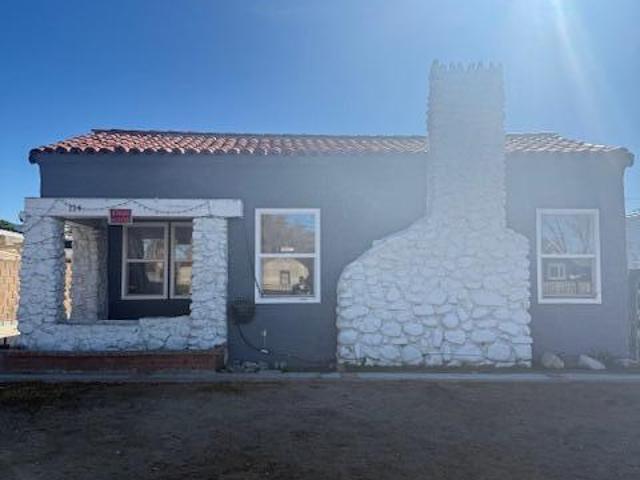 114 W Lancaster Blvd, Lancaster, CA 93534 | MLS #25009 | Compass