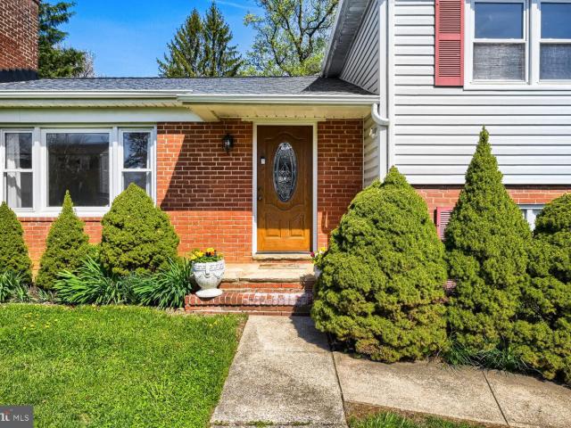 114 W Seminary Ave, Lutherville Timonium, MD 21093 | MLS #MDBC2159