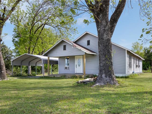 114 Worthy Street