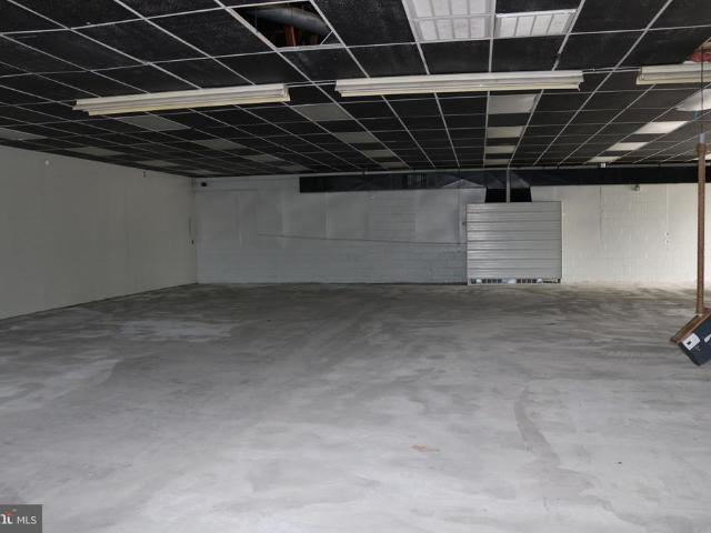 114 Walnut Street Suite 6