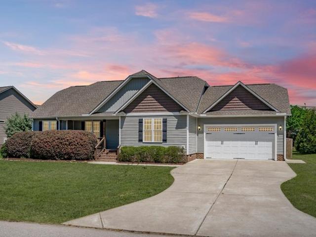 114 Westchase Dr, Clayton, NC 27527