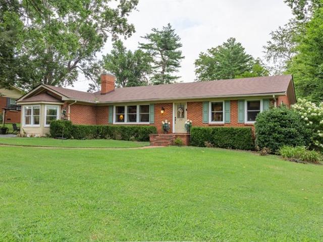 114 Westwood 4th Ave, McMinnville, TN 37110