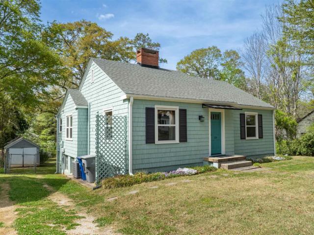 114 White Oak Street