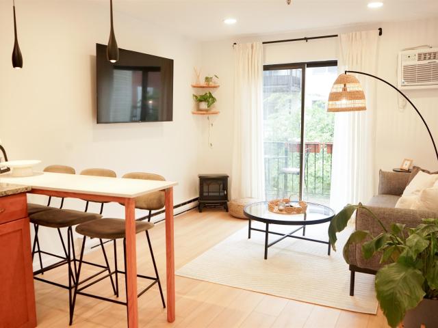 114 Willow Ave # E