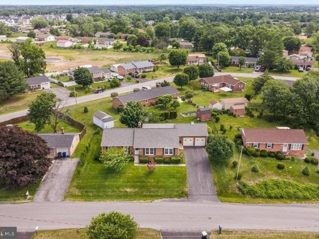 114 Williamson Rd, Winchester, VA 22602