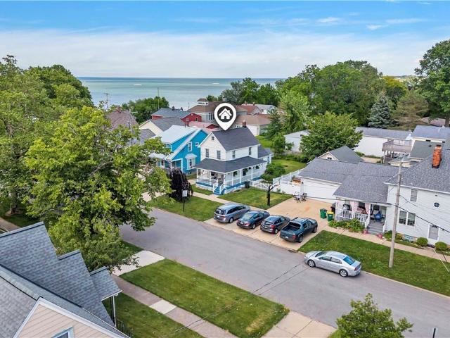 114 Vine Street