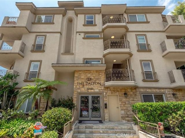 11540 Moorpark St Unit 401, Studio City, CA 91602