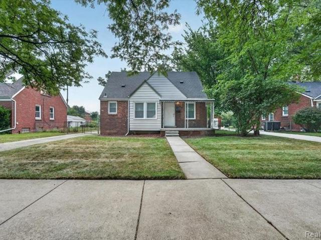 11548 Cardwell St, Livonia, MI 48150
