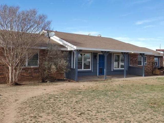 11549 Knickerbocker Rd, San Angelo, TX 76904