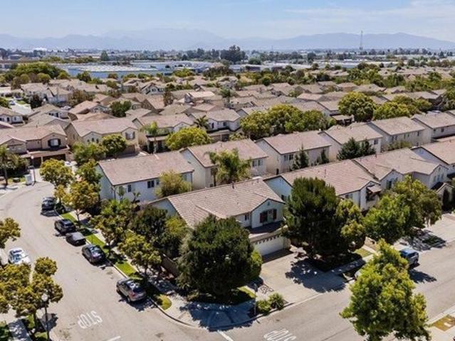 1154 N Lombard St, Oxnard, CA 93030