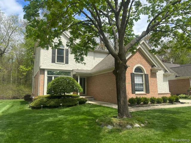1154 Bluebird Drive