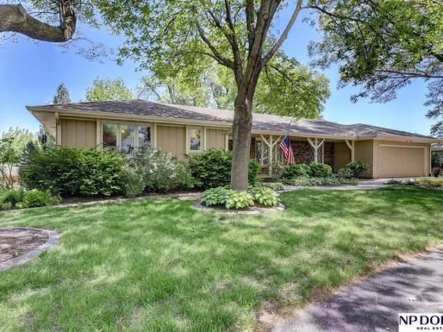1154 James Dr, Blair, NE 68008