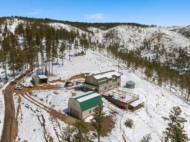1154 Redstone Dr, Bellvue, CO 80512