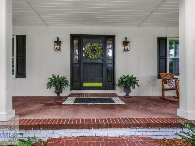 1154 River Drive