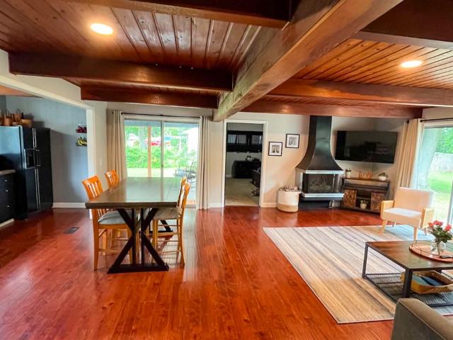 1154 Sunset Lane
