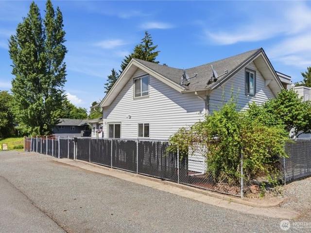 1154 th Ave S, Seattle, WA 98178