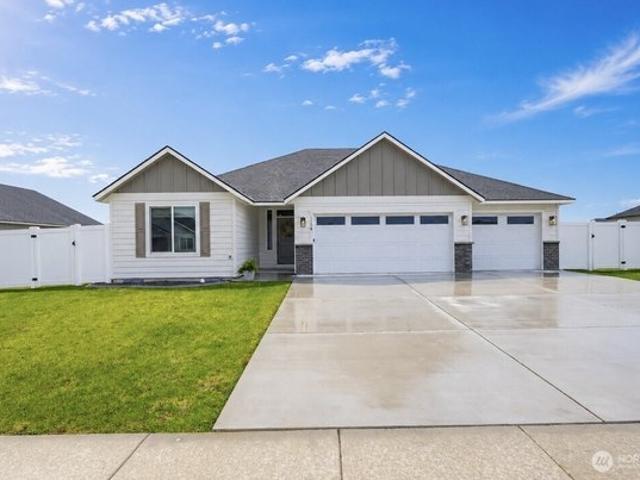 1154 7th Ave NE, Ephrata, WA 98823