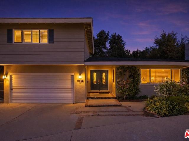 11555 Duque Dr, Studio City, CA 91604 | MLS #26648 | Compass