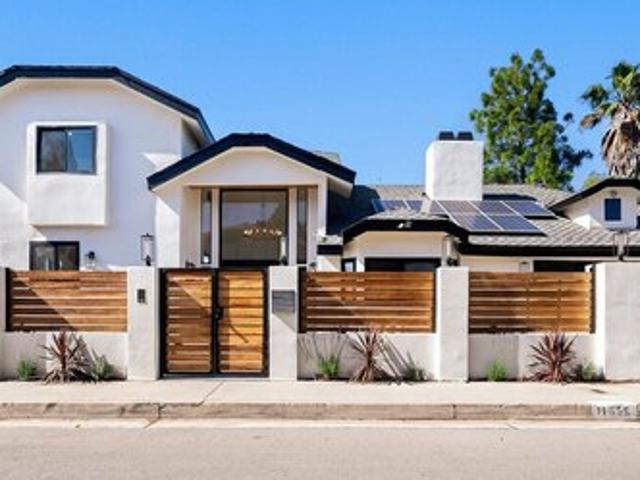 11559 Dona Teresa Dr, Studio City, CA 91604