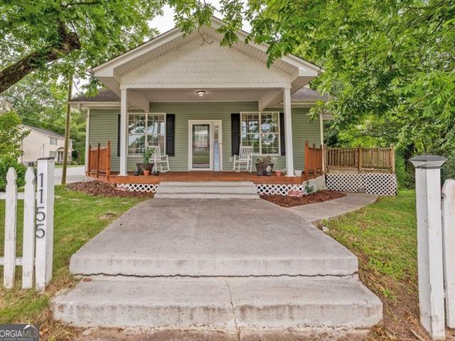 1155 Bowersville St, Royston, GA 30662