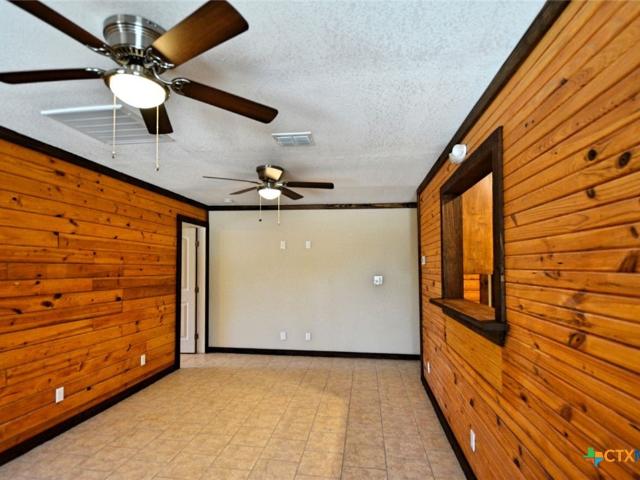 1155 Fm 2722
