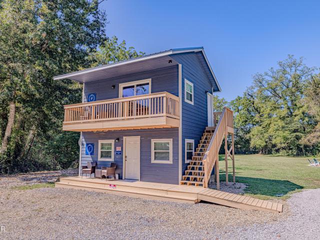 1155 Fowlers Grove Road