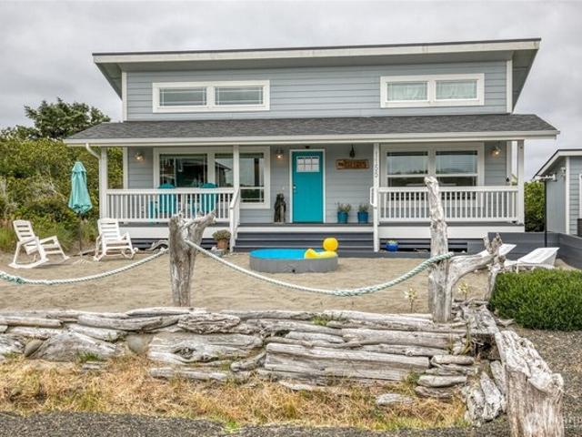 1155 Greenview Ave SW, Ocean Shores, WA 98569
