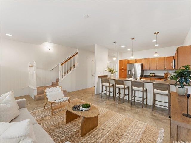 1155 Kakala St Apt 206, Kapolei, HI 96707