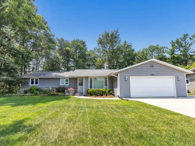 1155 Pinecrest Rd, Green Bay, WI 54313