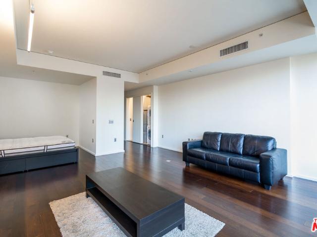 1155 S Grand Avenue 713