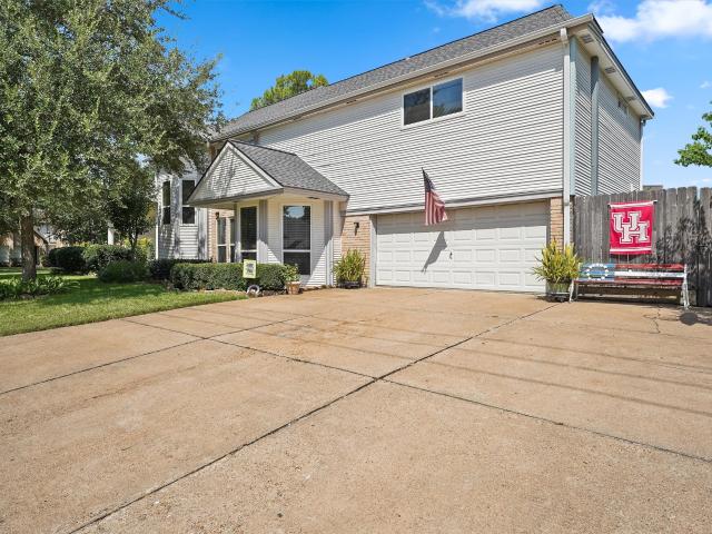 1155 Shillington Drive