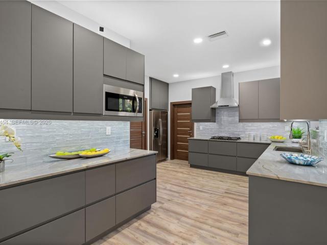 1155 Tyler St, Hollywood, FL 33019 | MLS #A11881 | Compass
