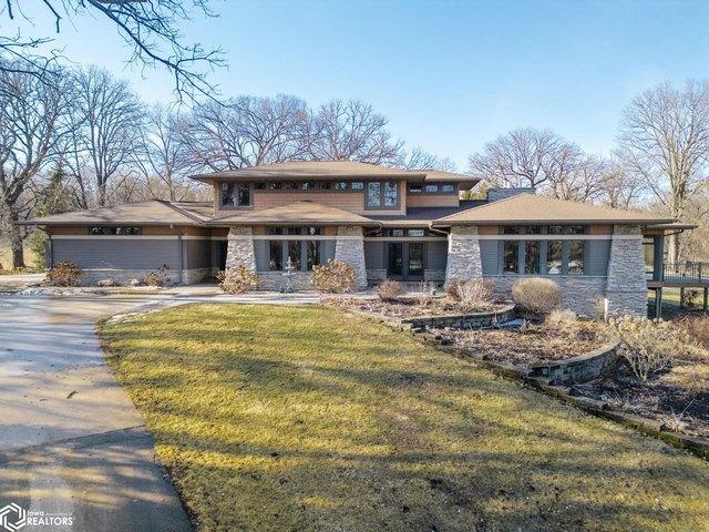 1155 th St, Nora Springs, IA 50458