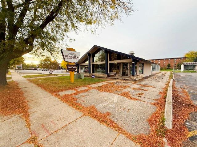 1155 W Main St