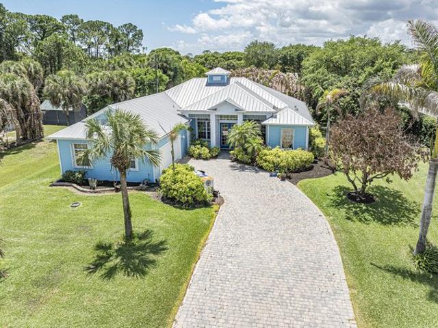 1155 18th St SW, Vero Beach, FL 32962