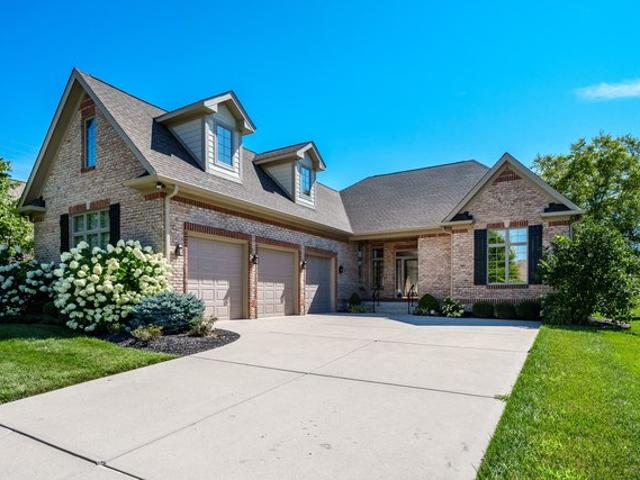 11561 Glen Ridge Cir, Fishers, IN 46037