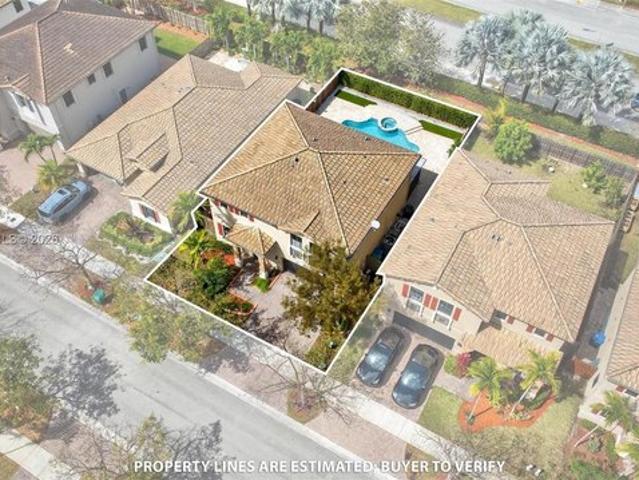 11561 SW 232nd Ln, Homestead, FL 33032