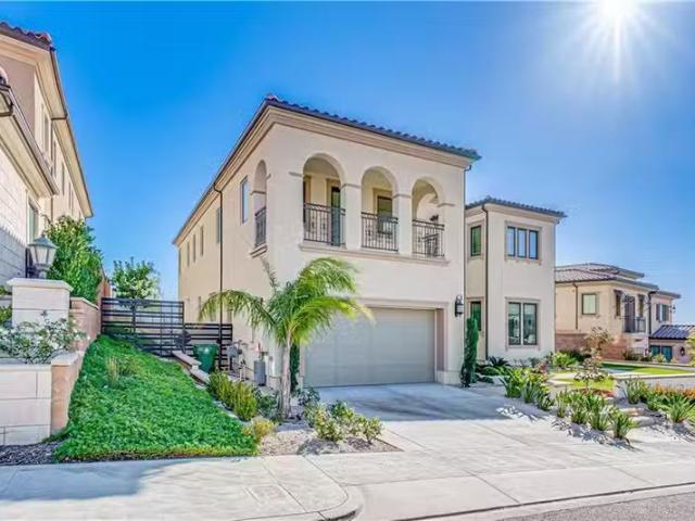 11564 Manchester Wy Houses in Los Angeles, CA