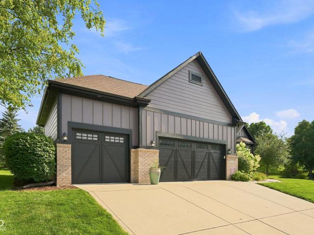 11568 Full Moon Court