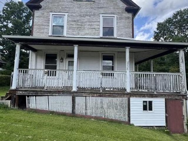 1156 McKinley Ave, Johnstown, PA 15905