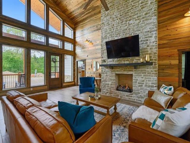 1156 N Lukfata Trail Road