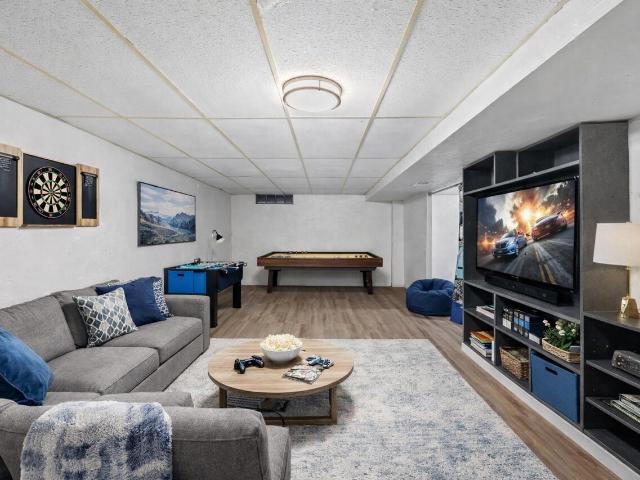 1156 Orchard Dr