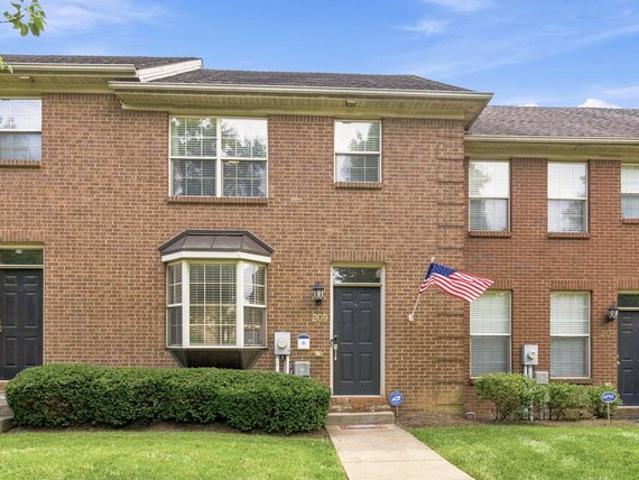1156 Appian Crossing Way Apt 209, Lexington, KY 40517