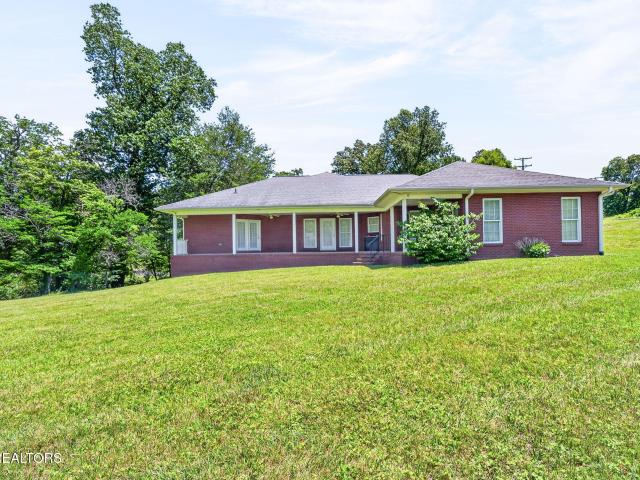 1156 Beam Ave