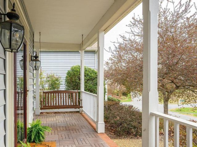 1156 Foxvale Ln