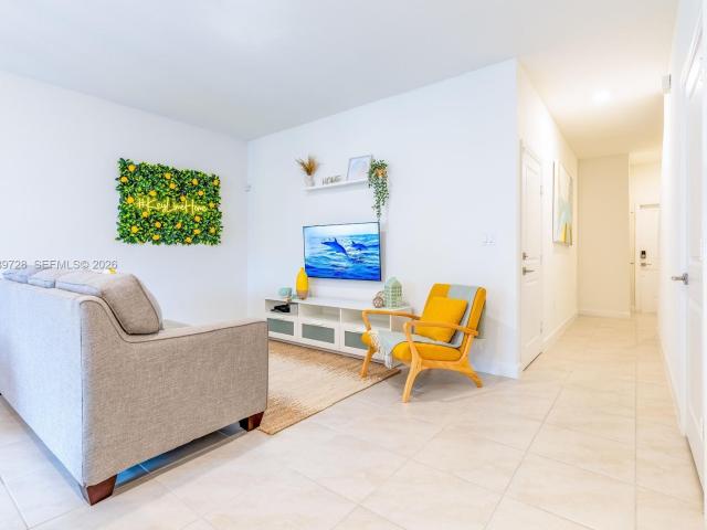 1156 SW 6th Ct, Unit 1156, Florida City, FL 33034 | MLS #A11989
