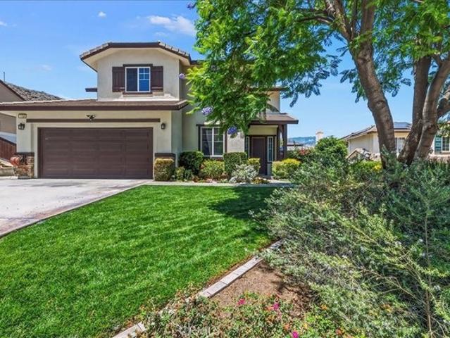 1156 Shady Creek Dr, San Bernardino, CA 92407